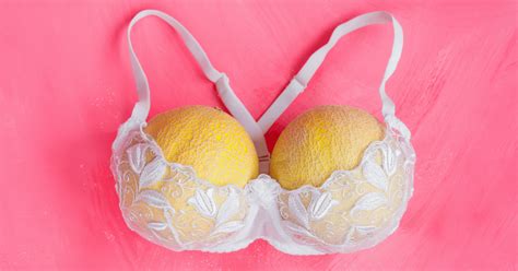 A Bra Fitter Shares How To Put On Bra The Correct Way