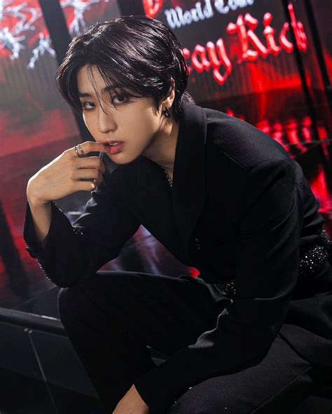 Jungwon Black Stage Icon Han Hot Photos Han Jisung Black Shirt Han