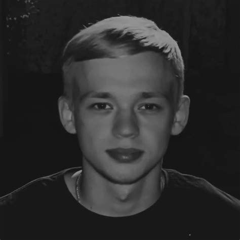𝕸𝖎𝖐𝖍𝖆𝖎𝖑🇷🇺 Xxmisha66 • Threads Say More