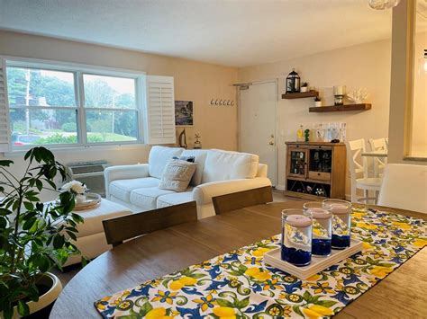 17 Apache Drive Unitc Westerly Ri 02891 Mls 1339878 Lila Delman