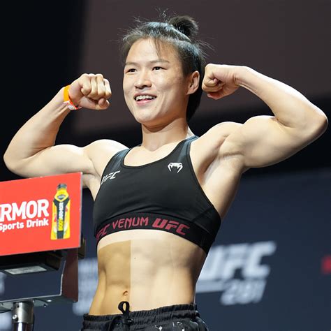 Zhang Weili Confident In Fighting Esparza For Ufc Strawweight Title Cgtn