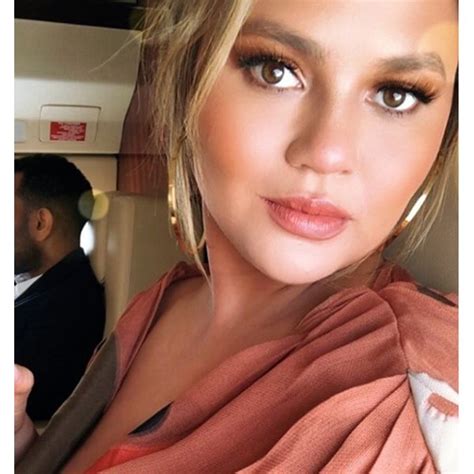 Вижте звездите с пластични операции Снимки