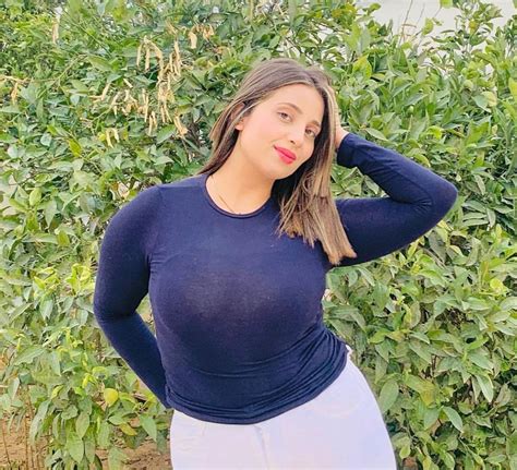 Laraib R Pakibeauties