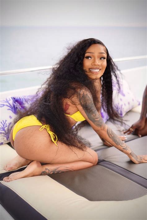 So In Love With The Body Again Fuqs7suaqaa172s Porn Pic Eporner