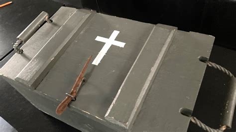 Johan Lämnade Häktet För Att Bli Präst På Regementet