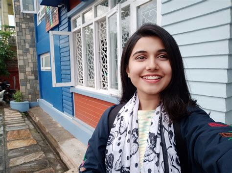 Oppo F Review Oppo F Pros Cons Should You Buy Oppo F