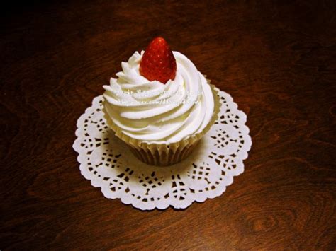 딸기 생크림 머핀 만들기노버터 베이킹