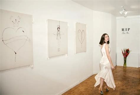 Remembering Julia Foxs Art Career — R I P Julia Fox Artist Photography