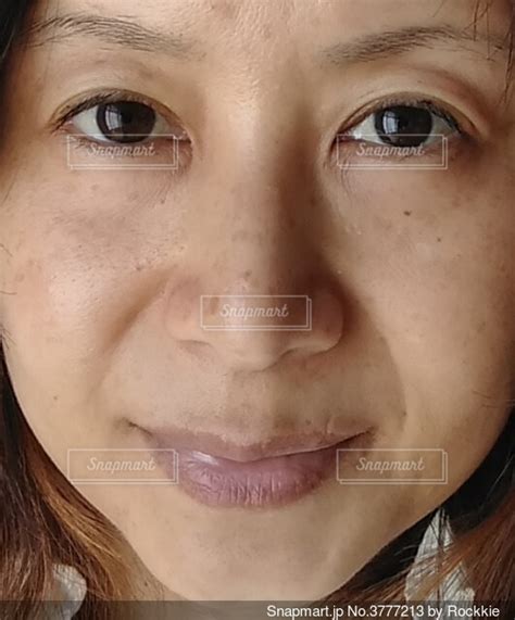 女性のクローズアップの写真画像素材 Snapmartスナップマート