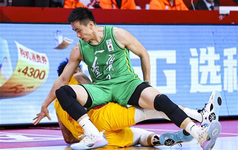 Cba第5轮辽篮vs山西4大看点，杨鸣如何限制郭士强弃将？cctv5不转财经头条
