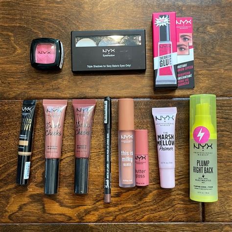 Nyx Makeup Nyx Makeup Bundle Full Size Marsh Mellow Primer Butter Gloss Eyes Lips Face