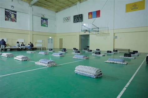 Орон гэрээ алдсан хүнд нөхцөл байдалд байгаа иргэд 127 р сургуулийн спорт зааланд байрлах боломжтой