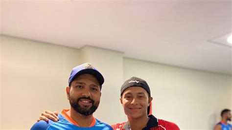 ayush shukla photos image gallery and match pictures