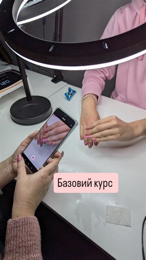 Курси•Манікюр•Педикюр•Нарощення•Чернівці Базовий курс по манікюру Get Started Розпочни свій