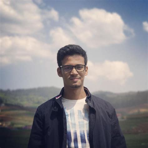 About Ayush Prasad Medium