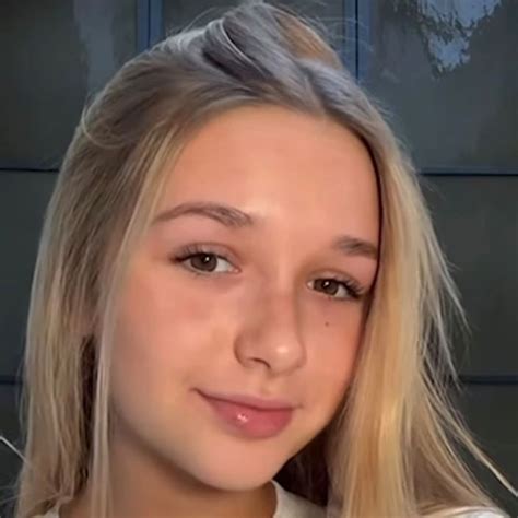 Harper Beckham Looks So Grown Up Alongside Glamorous Siblings In Latest Festive Photos Hello