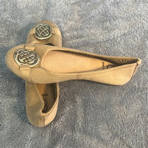 Daisy Fuentes Shoes Daisy Fuentes Flats Poshmark