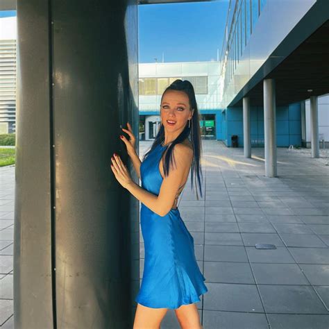 Lily Juls Songs Events And Music Stats