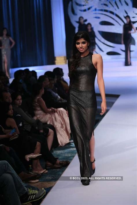 Namrata Joshipura Gown Round Miss India Delhi 2016