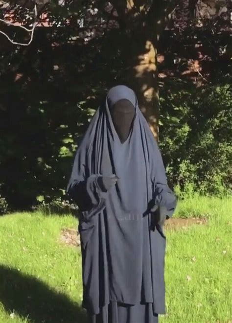 Pin By Seyyida Ayşe Eroğlu On Niqab Burqa Veils And Masks Muslimah