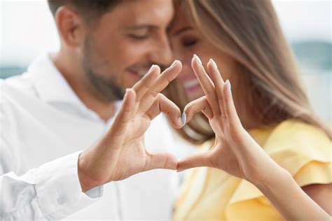 Healthy Relationships Make Us Happy Live Happy