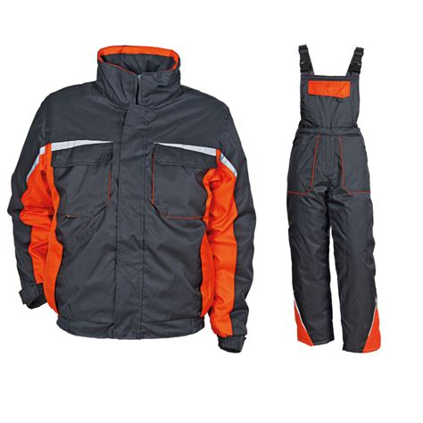 Работно облекло за земеделци строители монтьори и други Работно облекло Работни обувки