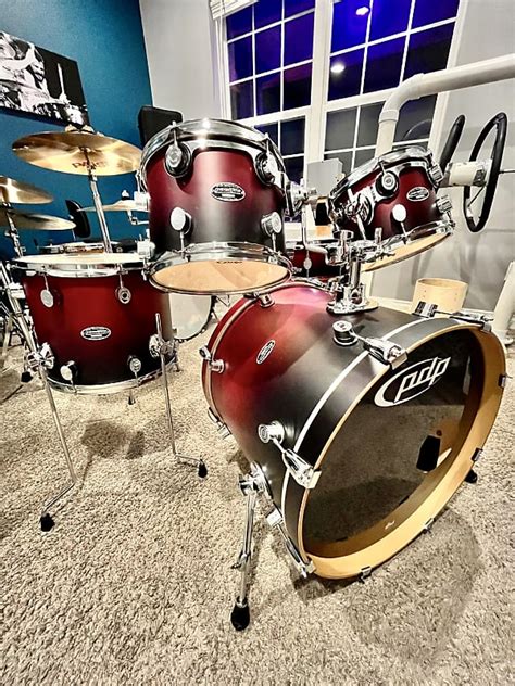 PDP FS Series S Satin Red Fade Reverb