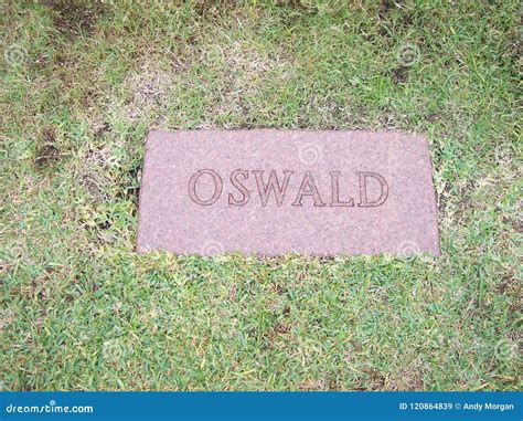 Lee Harvey Oswald Grave Stock Image Image Of Historical 120864839