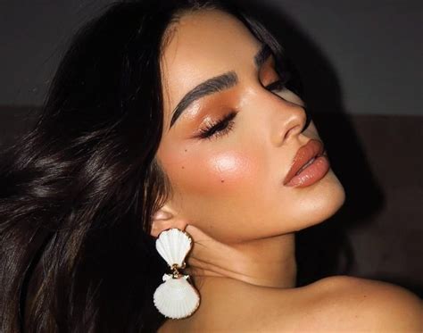 Sunset Blush The Makeup Trend That Ll Give You A Gorgeous Glow