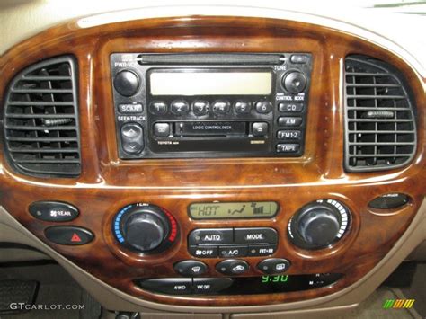 2002 Toyota Sequoia Sr5 4wd Controls Photos