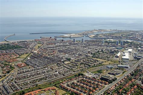 Sunderland Harbor In Sunderland Gb United Kingdom Harbor Reviews