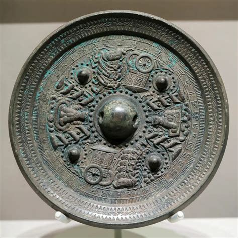 幅隕既長 on Twitter 後漢時代三角縁神人車馬画像鏡浙江省博物館藏 後漢時代三角縁神人車馬画像鏡山西省博物館藏 後漢時代