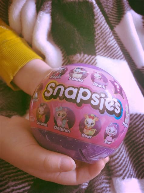 Funko Snapsies Toy Review