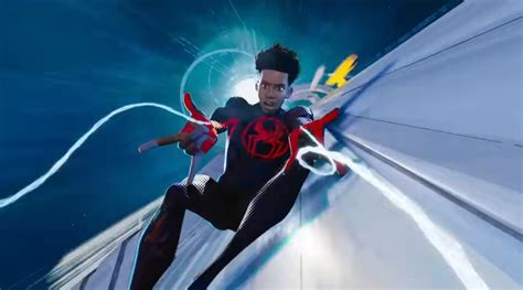 Вышел новый тизер мультфильма «Человек паук Паутина вселенных там очень много Паучков