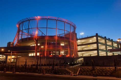 Seattle City Light Presents Port With Energy Efficiency Incentives