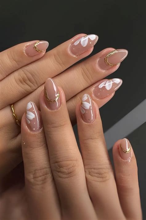 50 Floral Nails So Pretty Youll Want Them All
