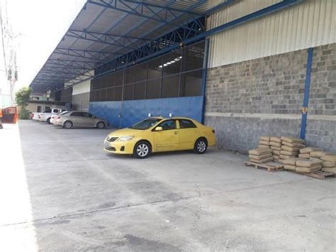 ให้เช่าโกดัง พื้นใช้สอย 2 600ตร ม ซอย รามคำแหง180 ที่ดินร้อยแปด คอม