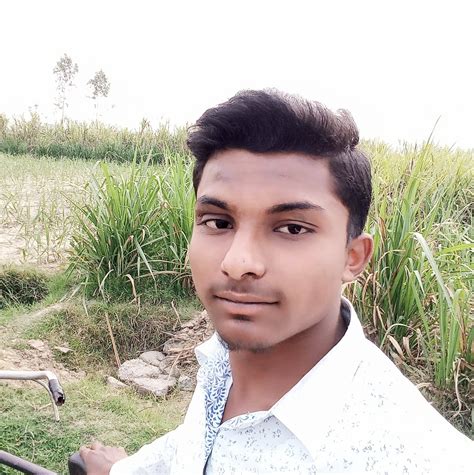 Manish Prajapati Home