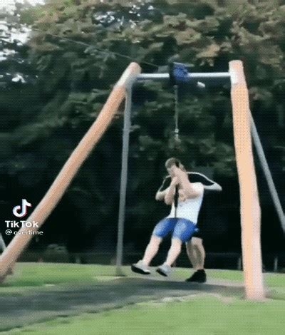 Epic Fails 2022 Gifs
