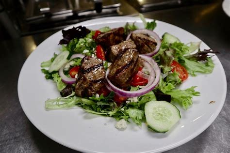 Steak Tip Salad Pub Menu Teddy Gs American Restaurant In Sturbridge Ma