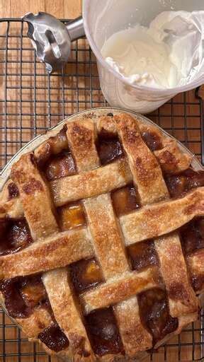 Fuyu Persimmon Pie Recipe