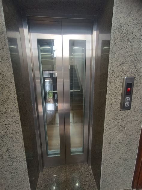 Fuzi Elevator Home