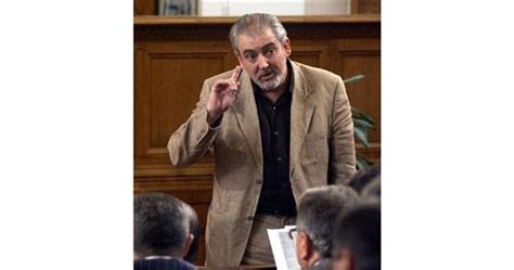 Вотът на недоверие към кабинета се внася в петък