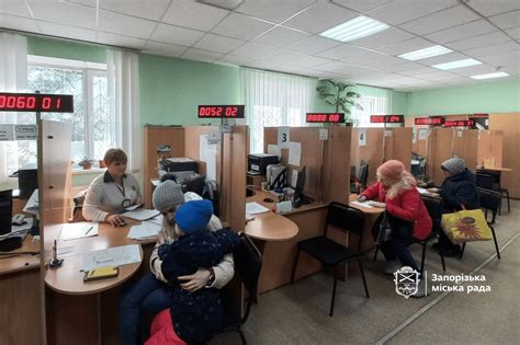 Люди які постраждали внаслідок обстрілів отримують різні види соціальної допомоги Одним із