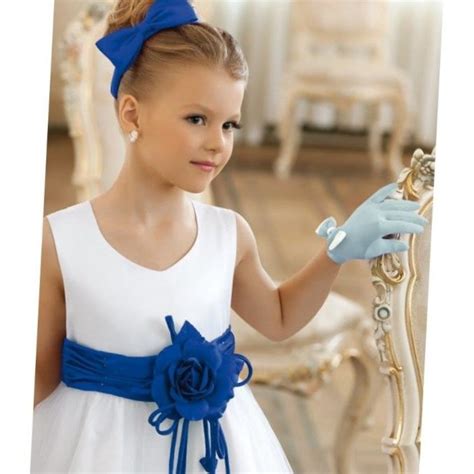 Зачіски на випускний в садку Мода