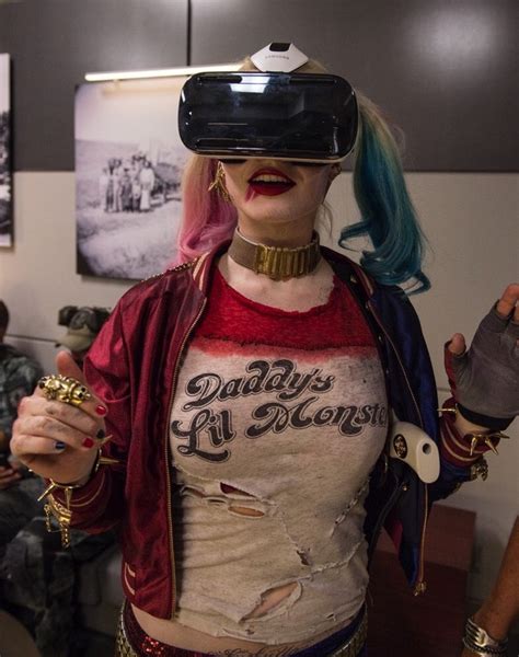 Margot Robbie Em 2025 Atrizes Garotas Foto Da Arlequina