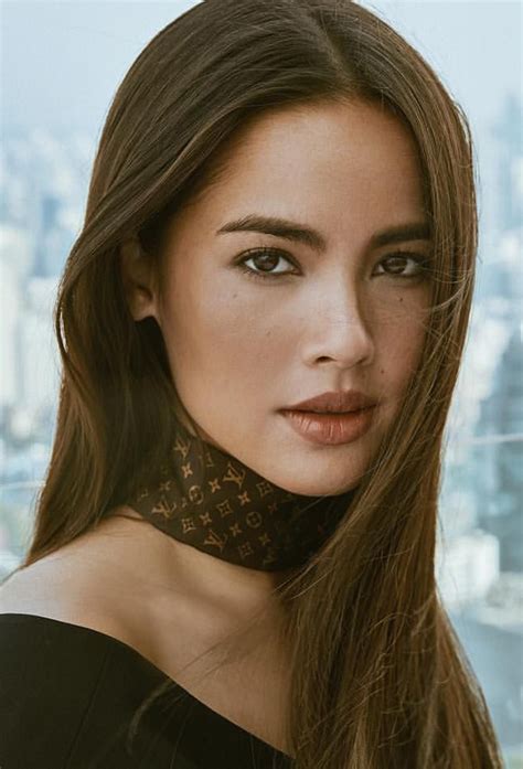 Yaya Urassaya Father