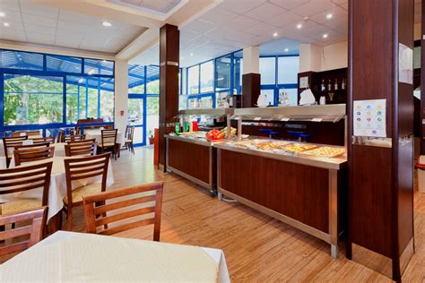 За хотела Хотел Блу Скай Златни пясъци