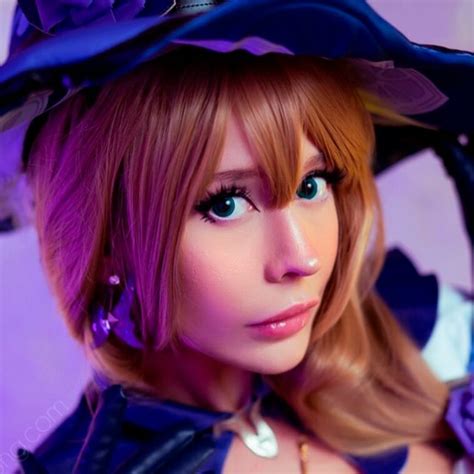 Alice Bong Revela Su Hermoso Cosplay De Lisa Minci De Genshin Impact