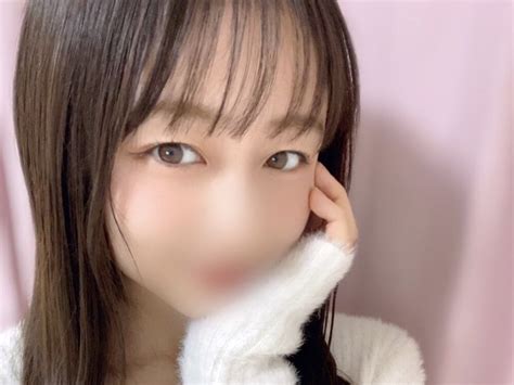 Moe Cha Cam Model Free Live Sex Show And Chat Stripchat